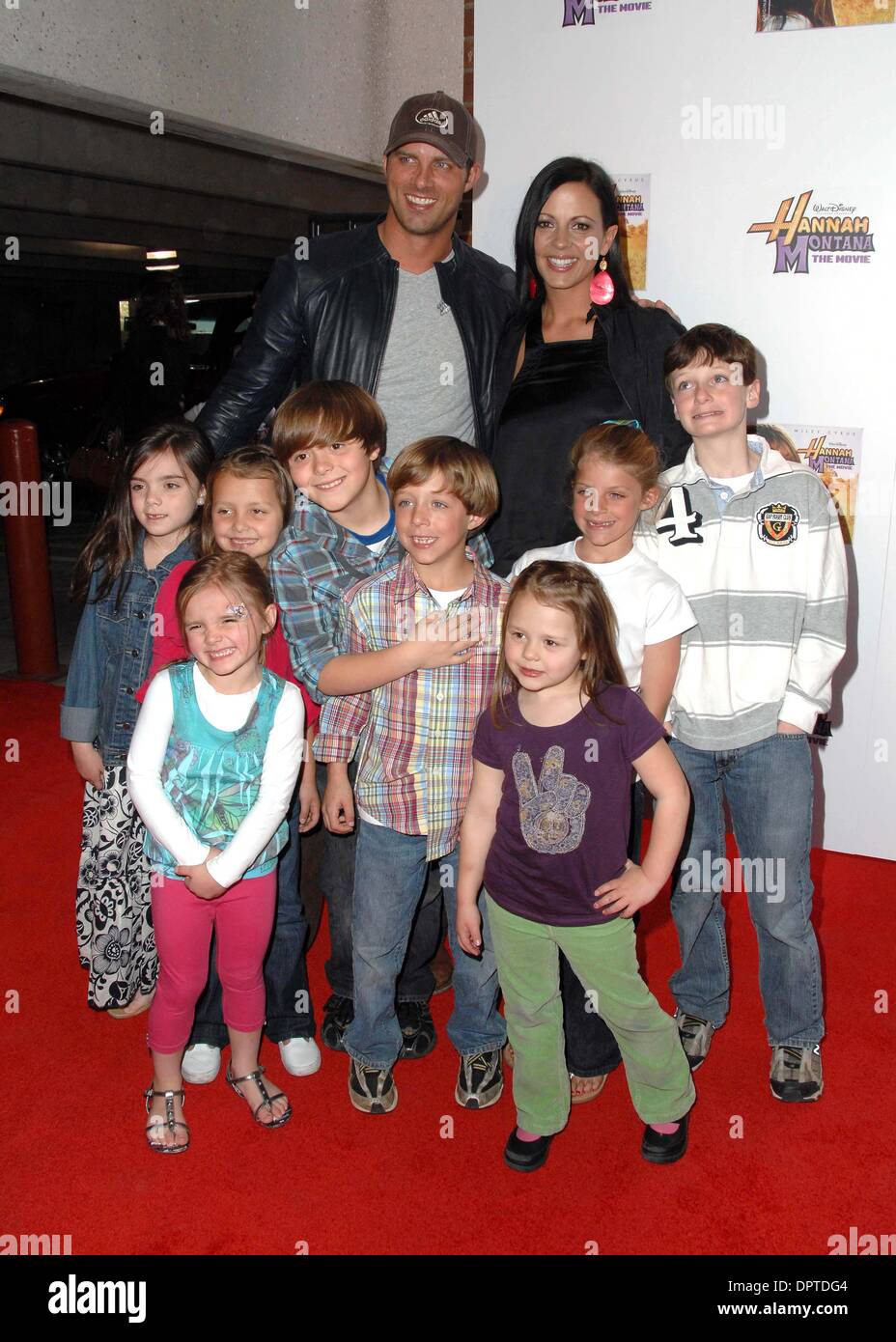 Sara evans family hi-res stock photography and images - Alamy