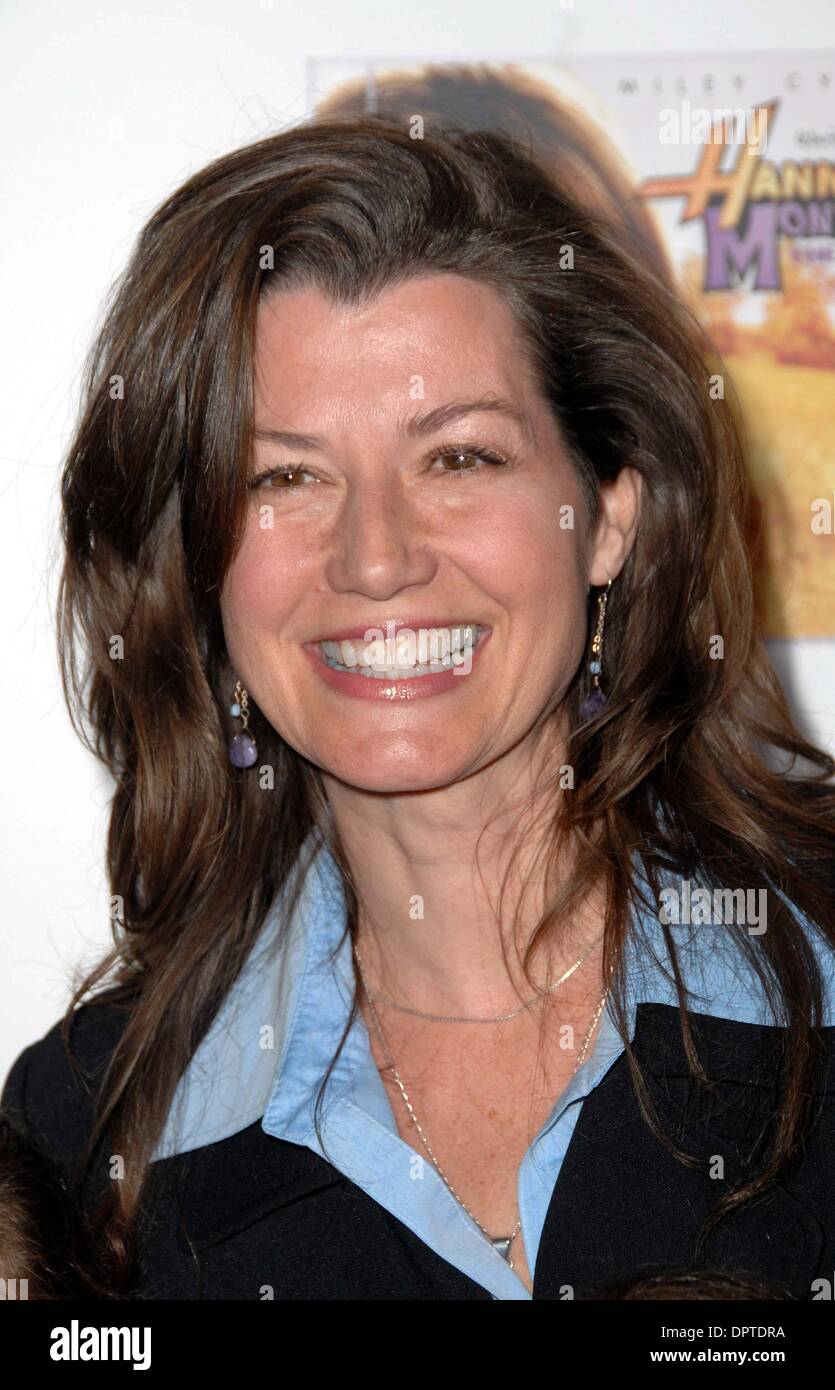 ''Hannah Montana The Movie'' VIP Screening at the Green Hills Regal ...