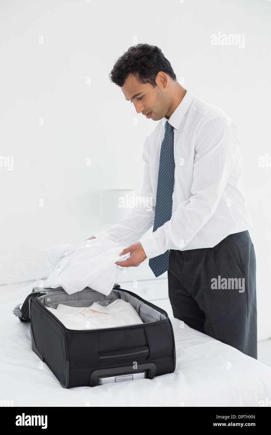 Unpacking Luggage Stock Photos & Unpacking Luggage Stock Images - Alamy
