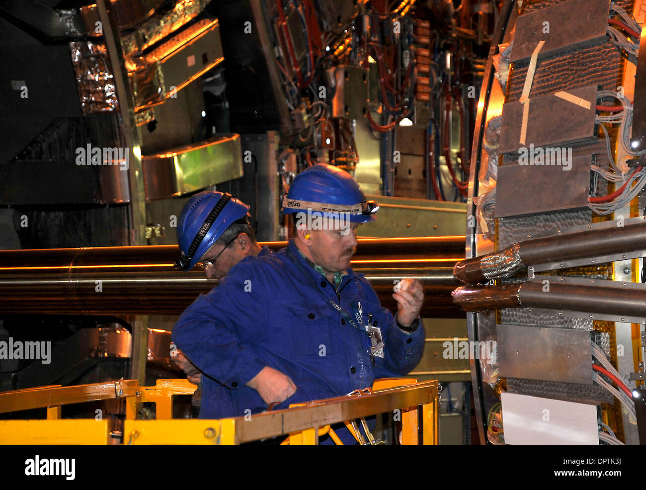 Jan 12, 2009 - Geneva, Switzerland - The CMS (Compact Muon Solenoid ...