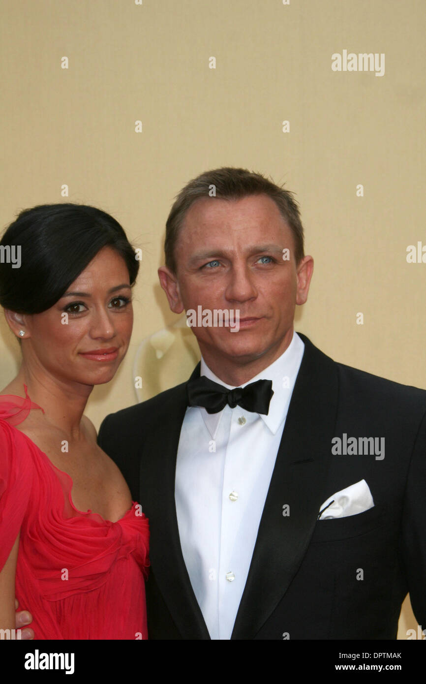Daniel craig and girlfriend hi-res stock photography and images - Alamy