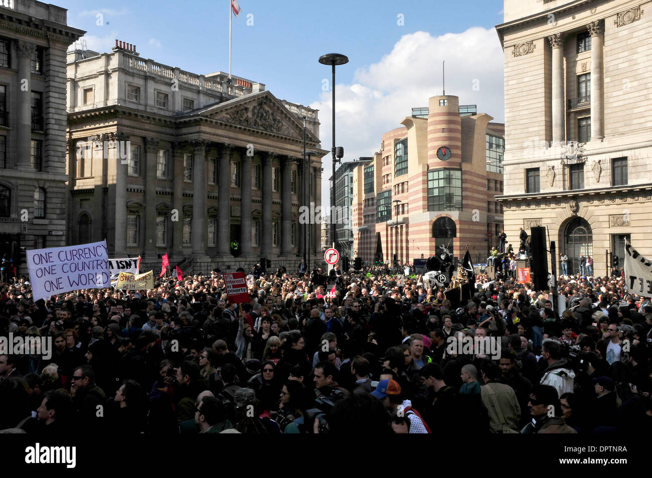 Police scotland image hi-res stock photography and images - Alamy