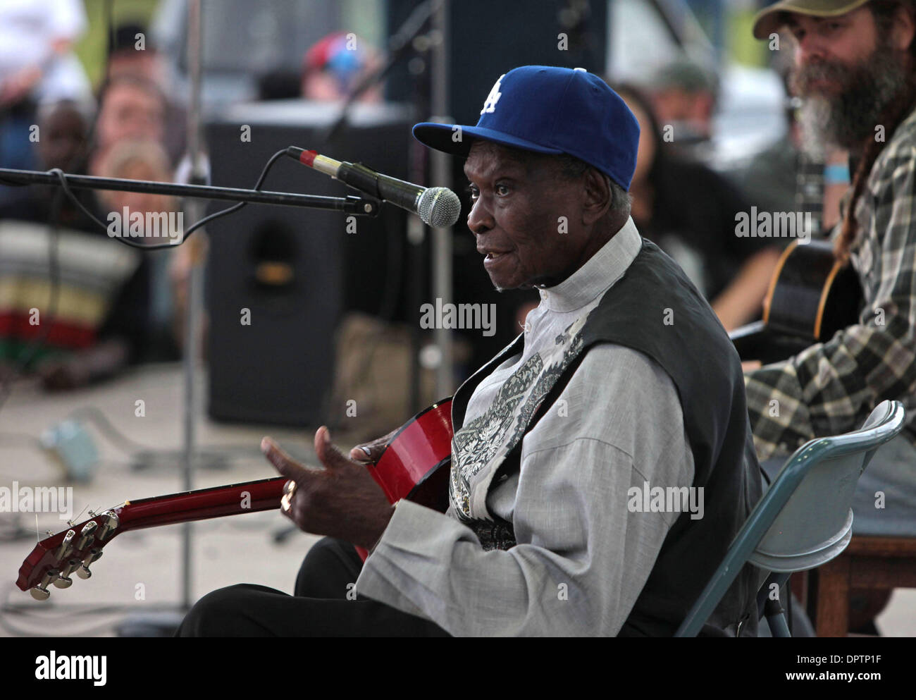 Juke joint festival and mississippi hi-res stock photography and images ...