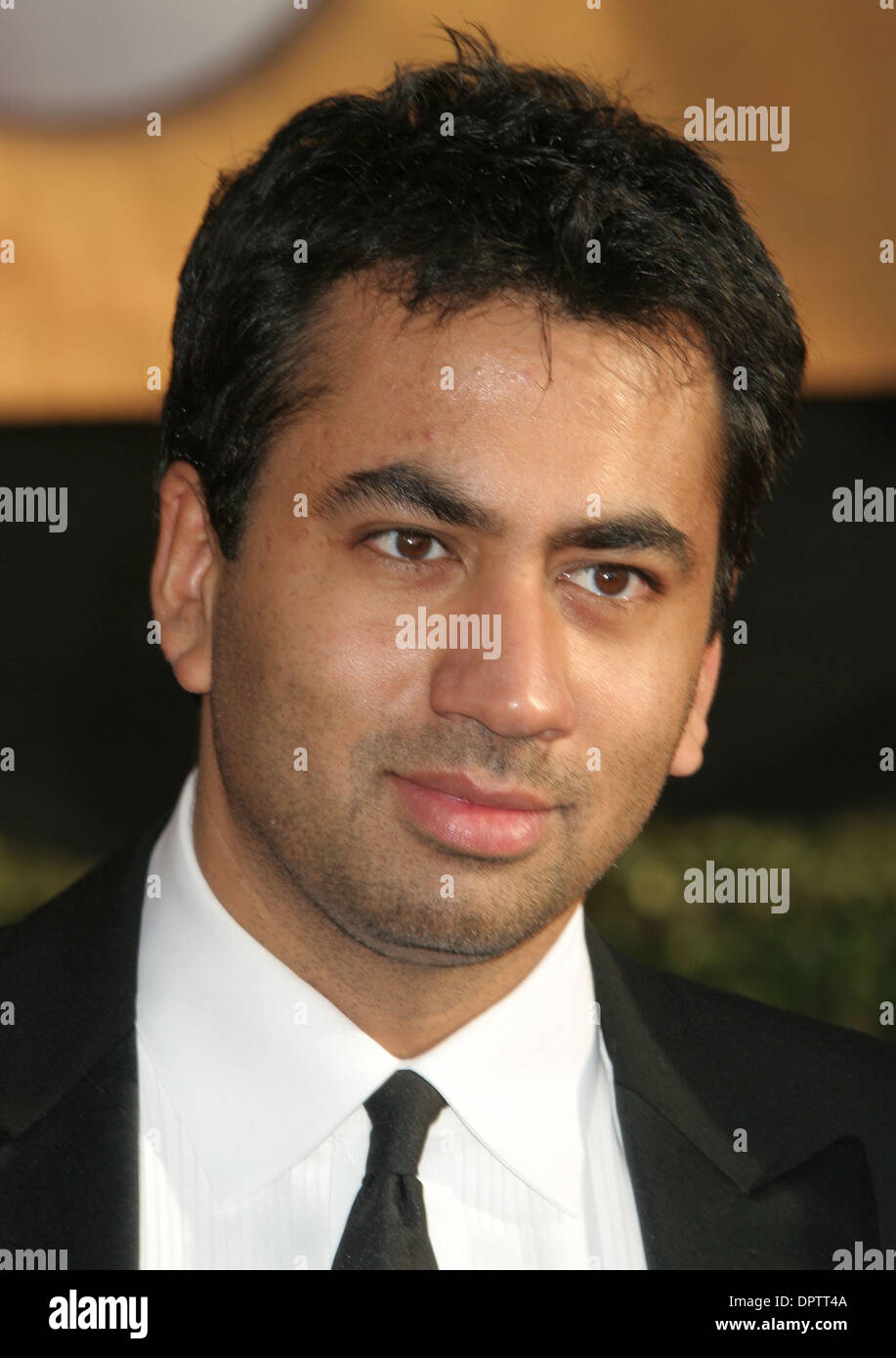 Jan 25, 2009 - Los Angeles, California, USA - Actor KAL PENN arriving ...