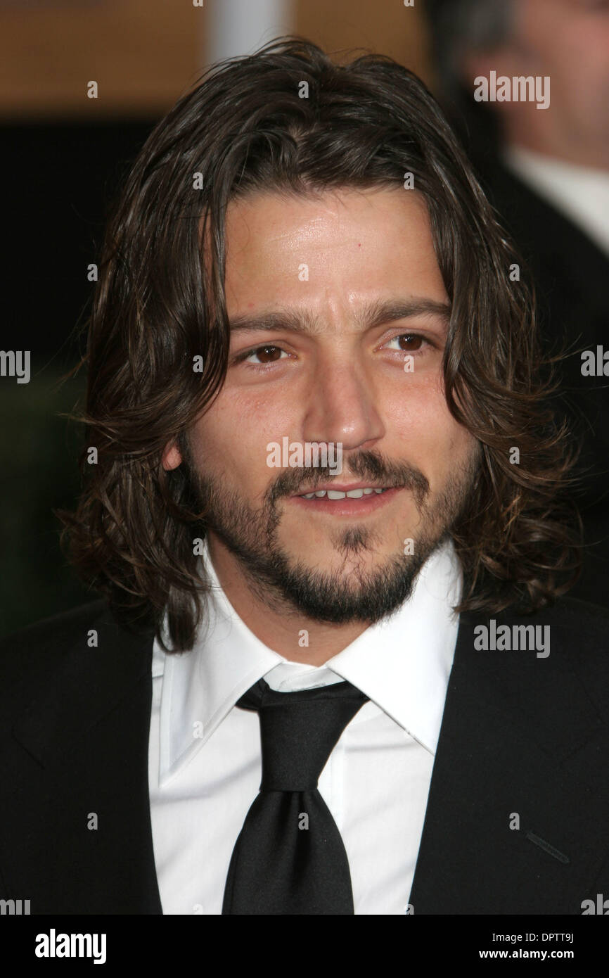 Actor diego luna hi-res stock photography and images - Alamy