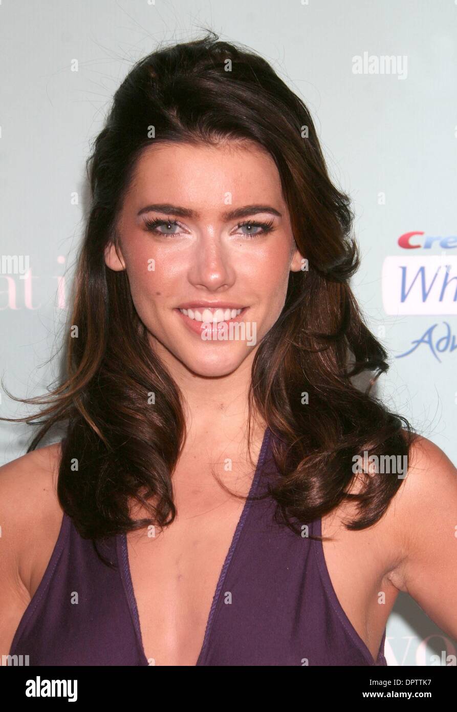 Feb 02, 2009 - Los Angeles, California, USA - Actress JACQUELINE ...