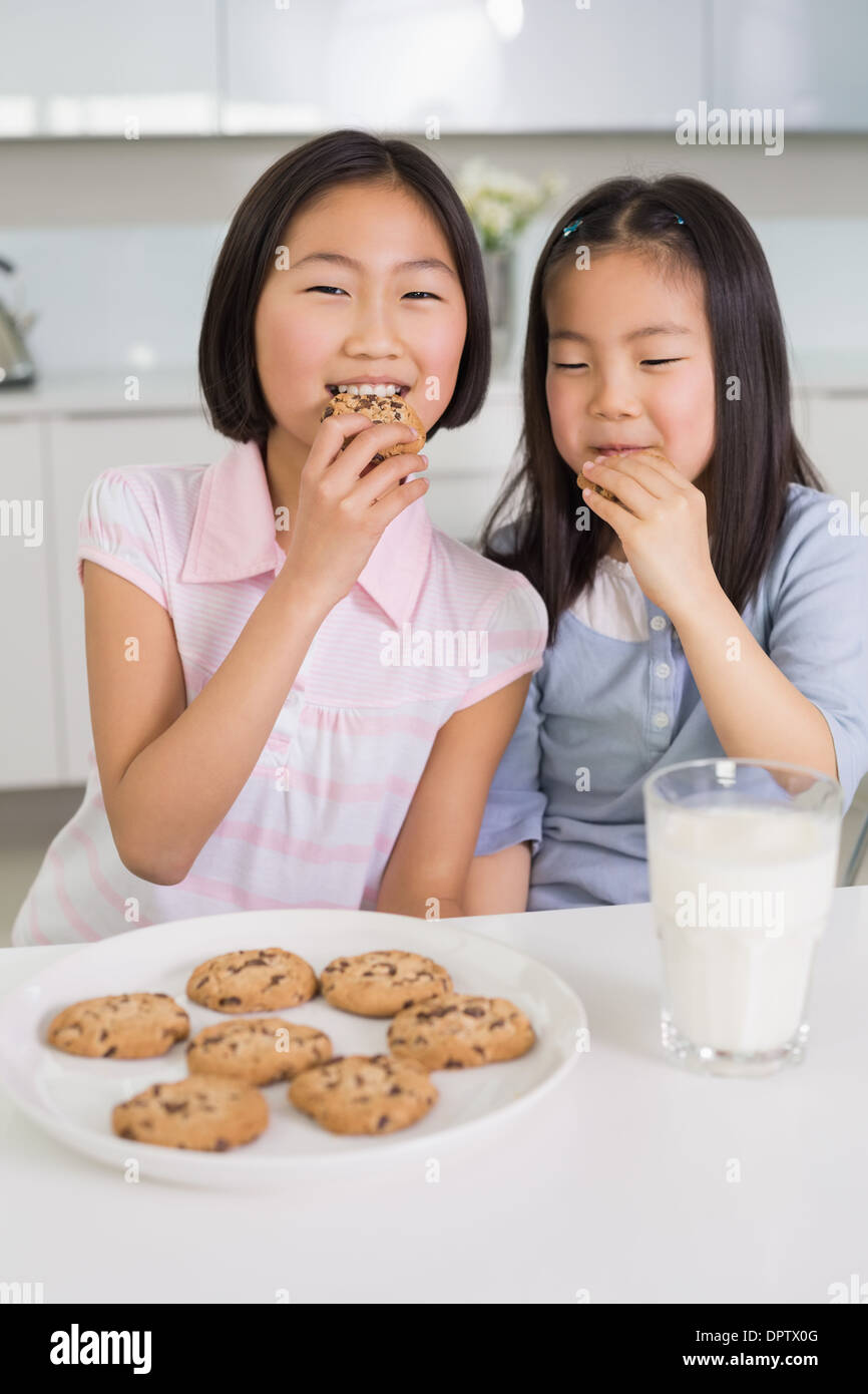 Charming girls hi-res stock photography and images - Alamy