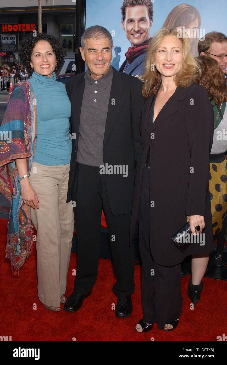 Apr 27, 2009 - Los Angeles, California, USA - Actor ROBERT FORSTER and ...