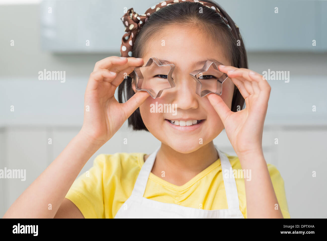 Face molds hi-res stock photography and images - Alamy