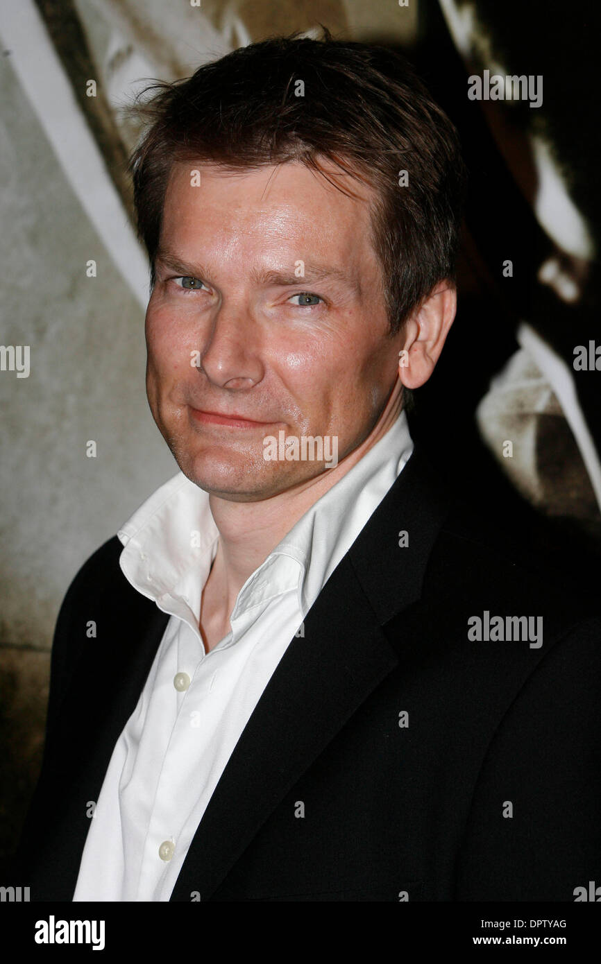 Director patrick lussier hi-res stock photography and images - Alamy