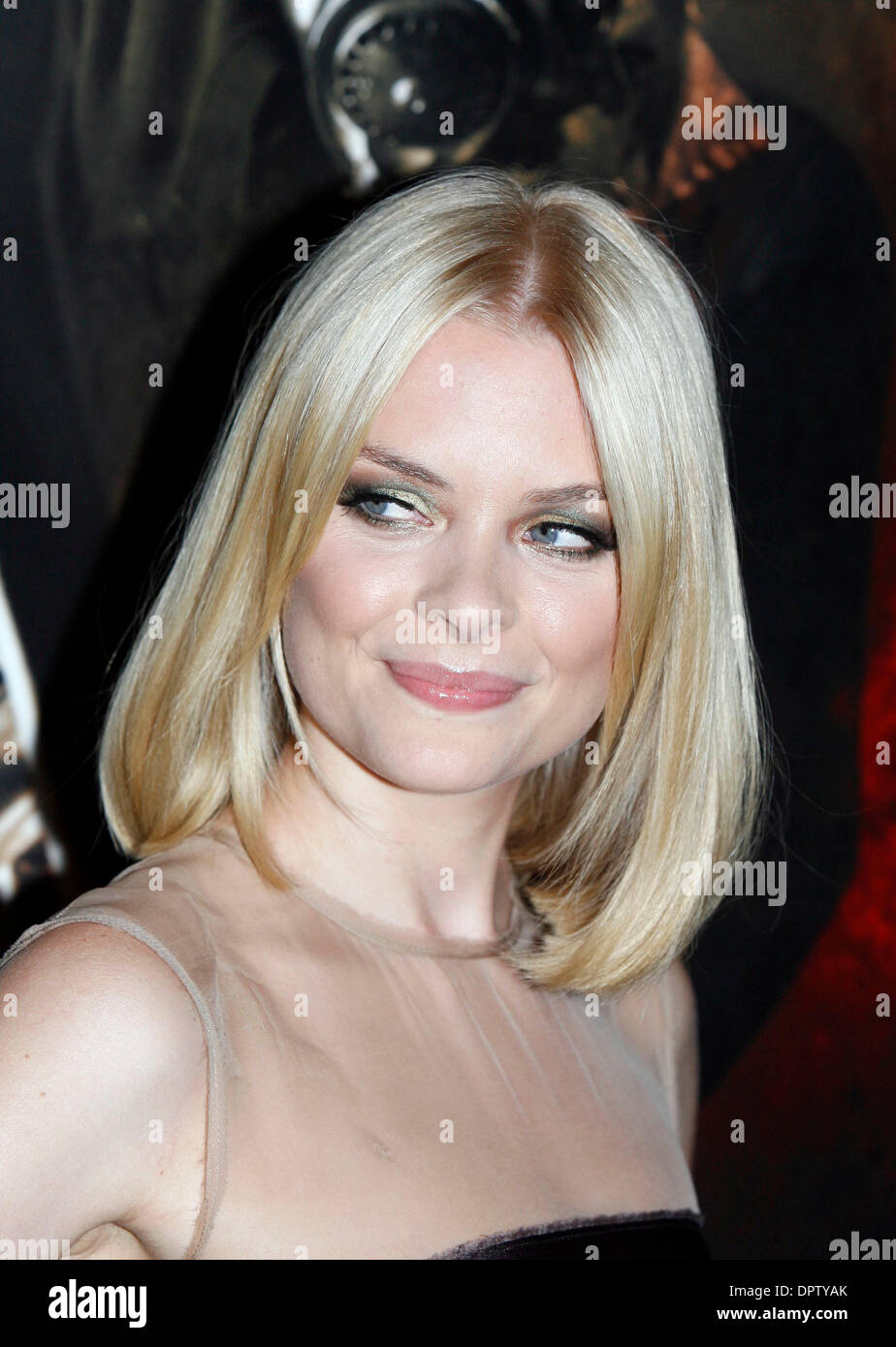 Jamie fallon hi-res stock photography and images - Alamy