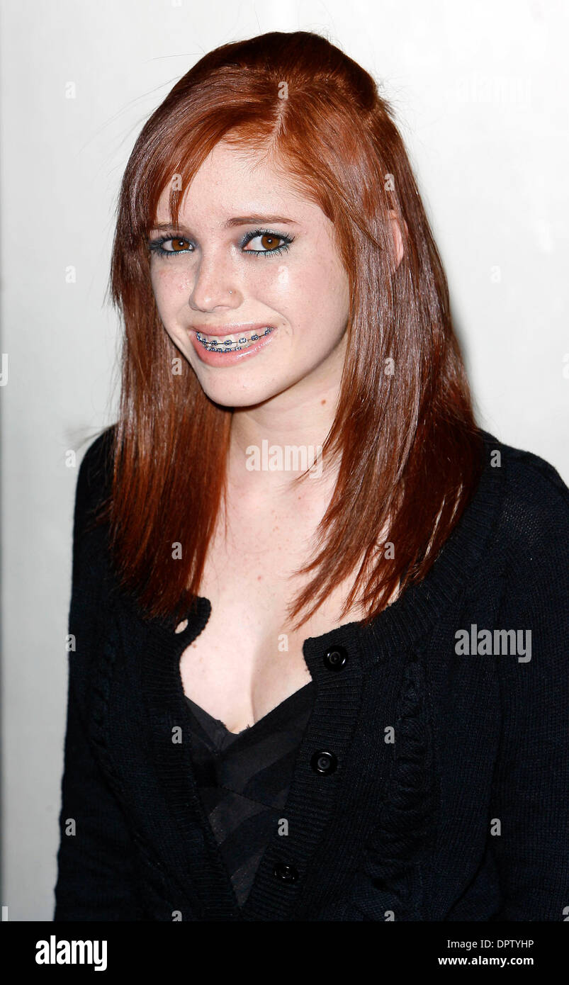 Jan 14, 2009 - Los Angeles, California, USA - A nervous JOLEAN WEJBE ...