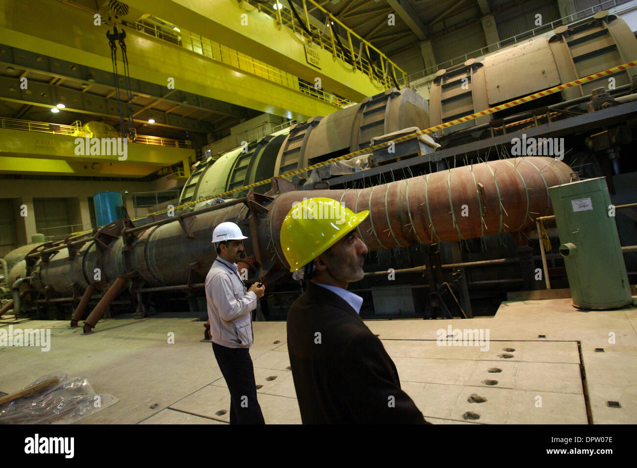 Uranium rods in a nuclear reactor hi-res stock photography and images ...