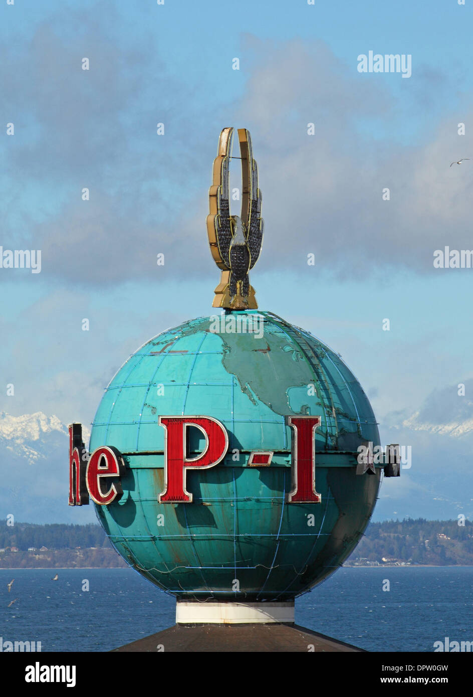 Seattle p i building hi-res stock photography and images - Alamy