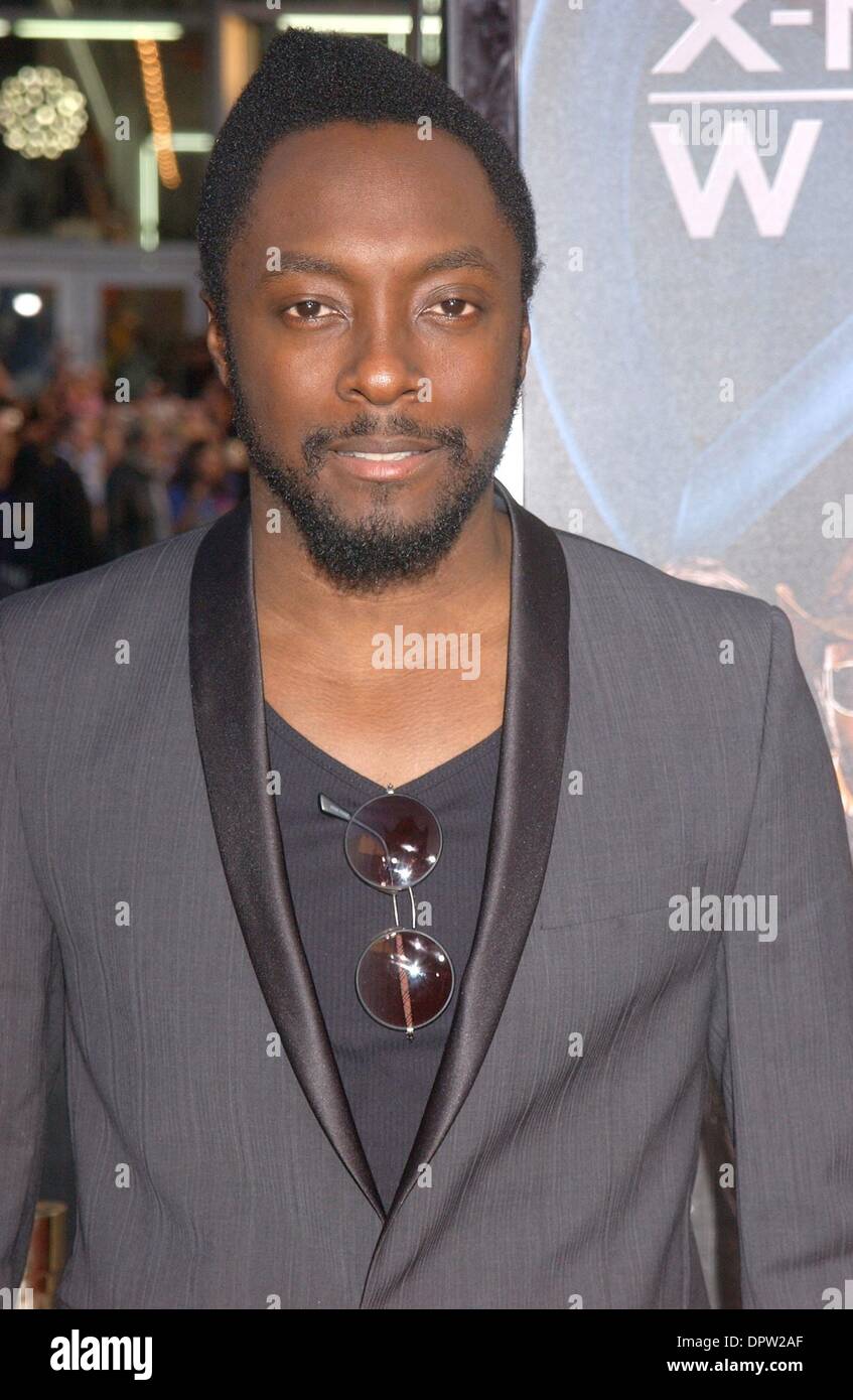 Apr 28, 2009 - Los Angeles, California, USA - Musician WILL.I.AM at the ...