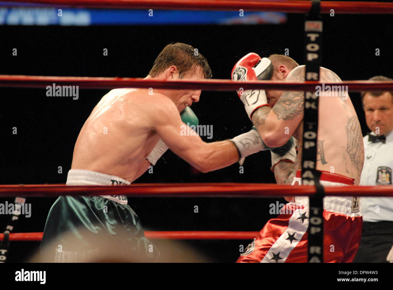 John duddy boxing hi-res stock photography and images - Alamy