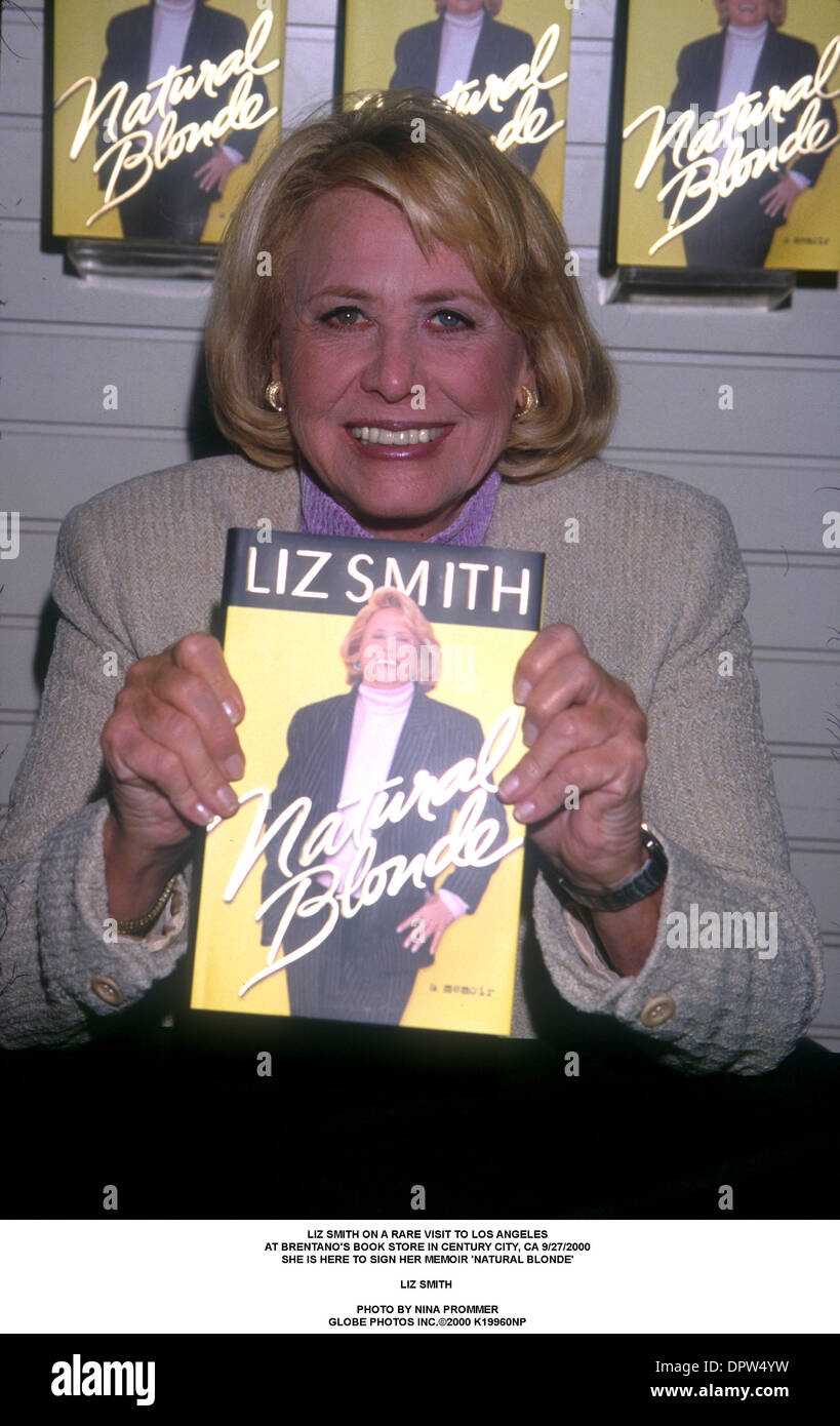 LIZ SMITH ON A RARE VISIT TO LOS ANGELES.AT BRENTANO'S BOOK STORE IN ...