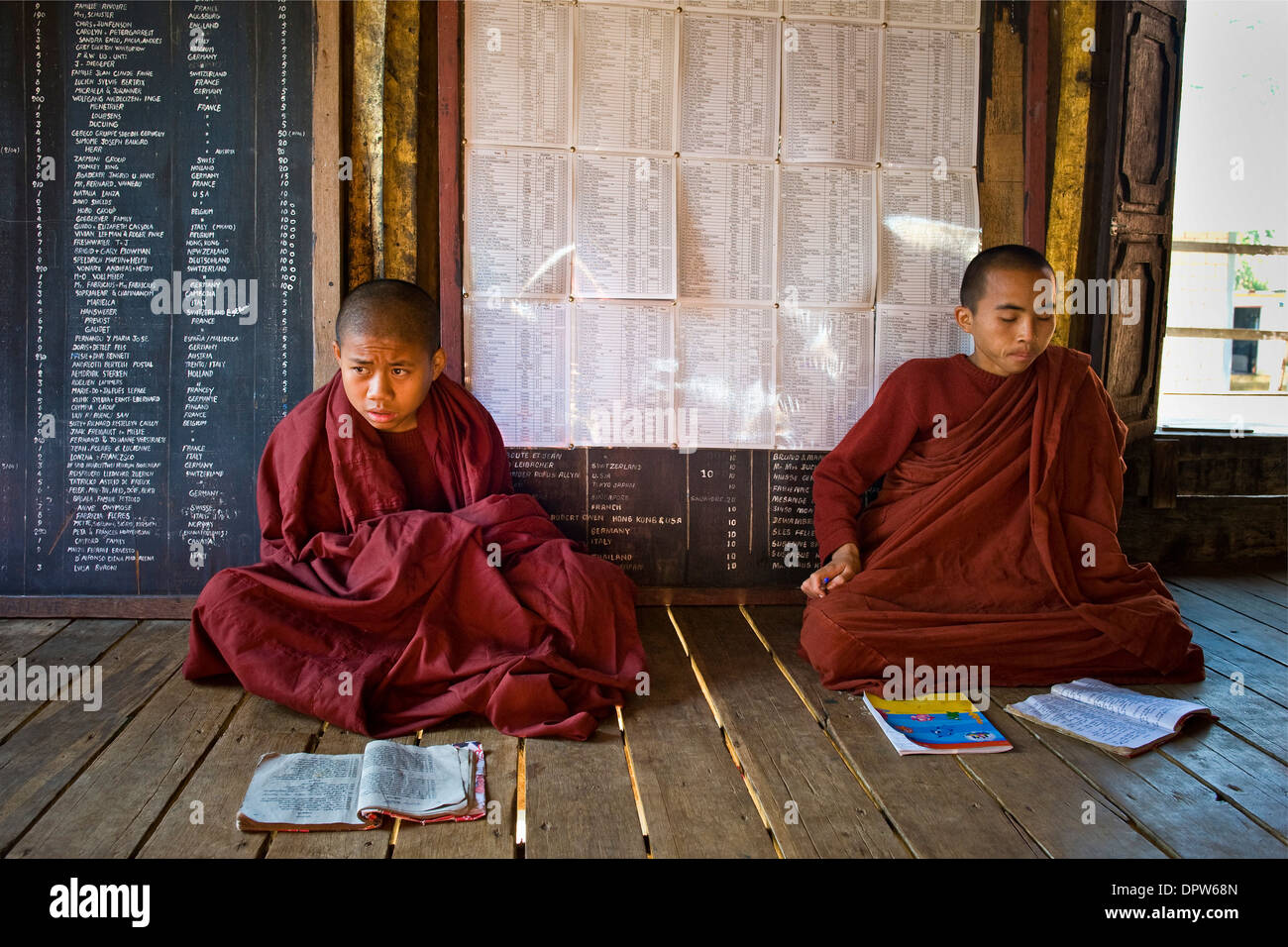 Myanmar, Heho Monastery, daily life Stock Photo - Alamy