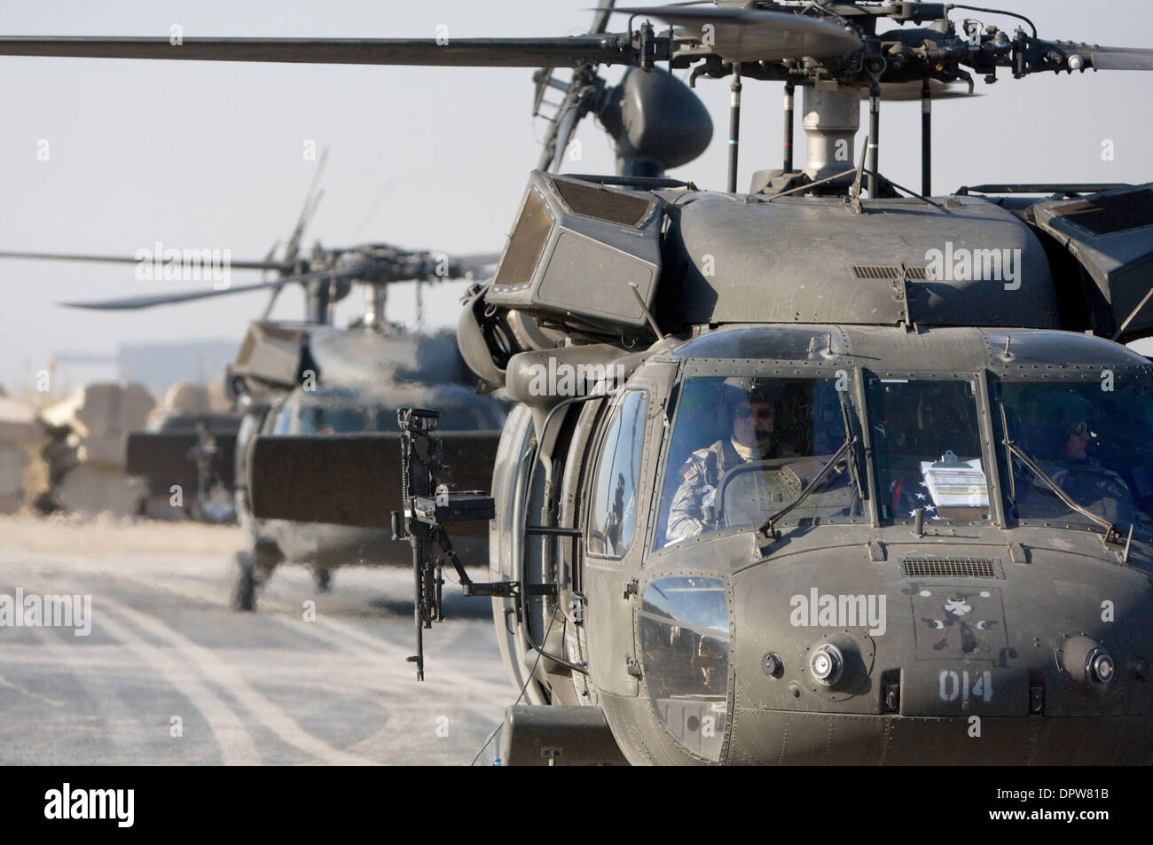 U s army helicopters hi-res stock photography and images - Alamy