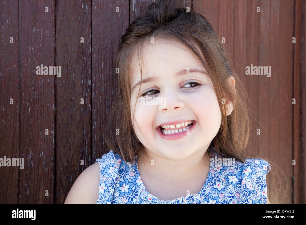 Smiling content girl hi-res stock photography and images - Alamy