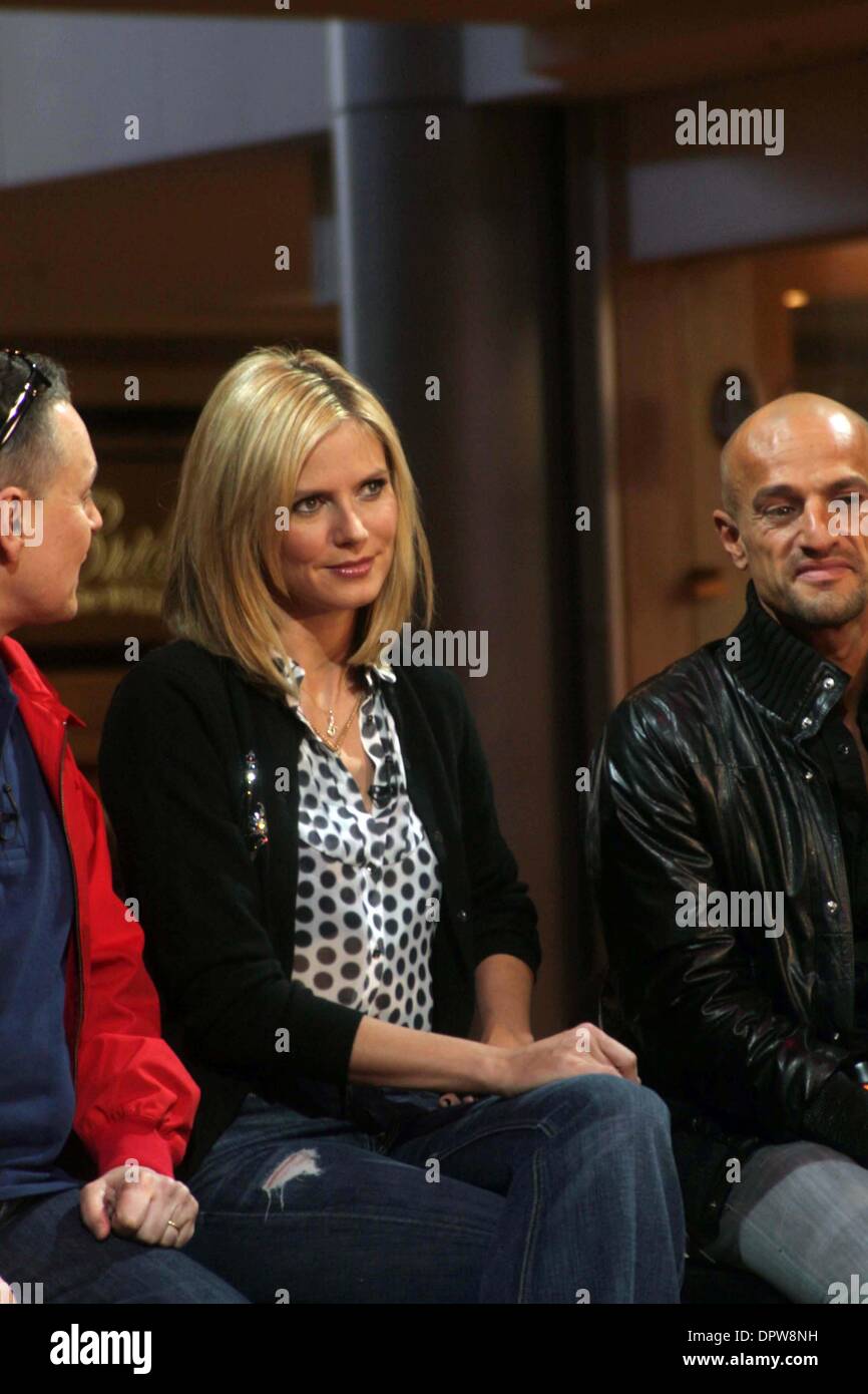 HEIDI KLUM IS ONE OF THE JUDGES AT GERMANY'S TOP MODEL T.V. SHOW TAPING ...