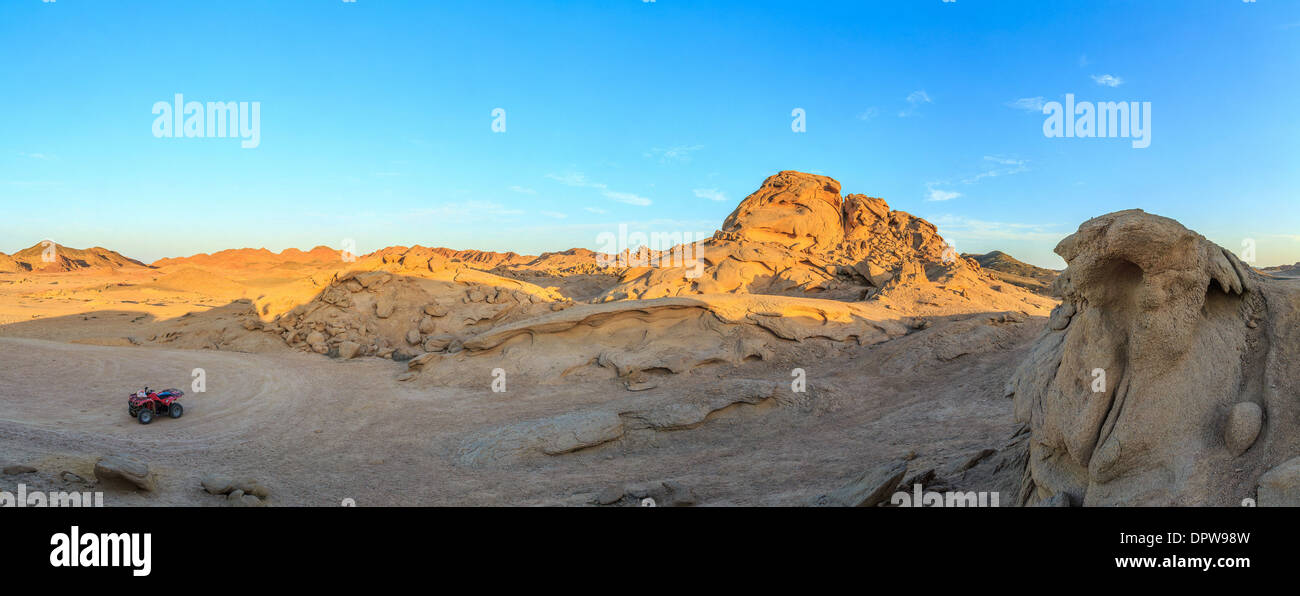 Desert at sunset Stock Photo - Alamy