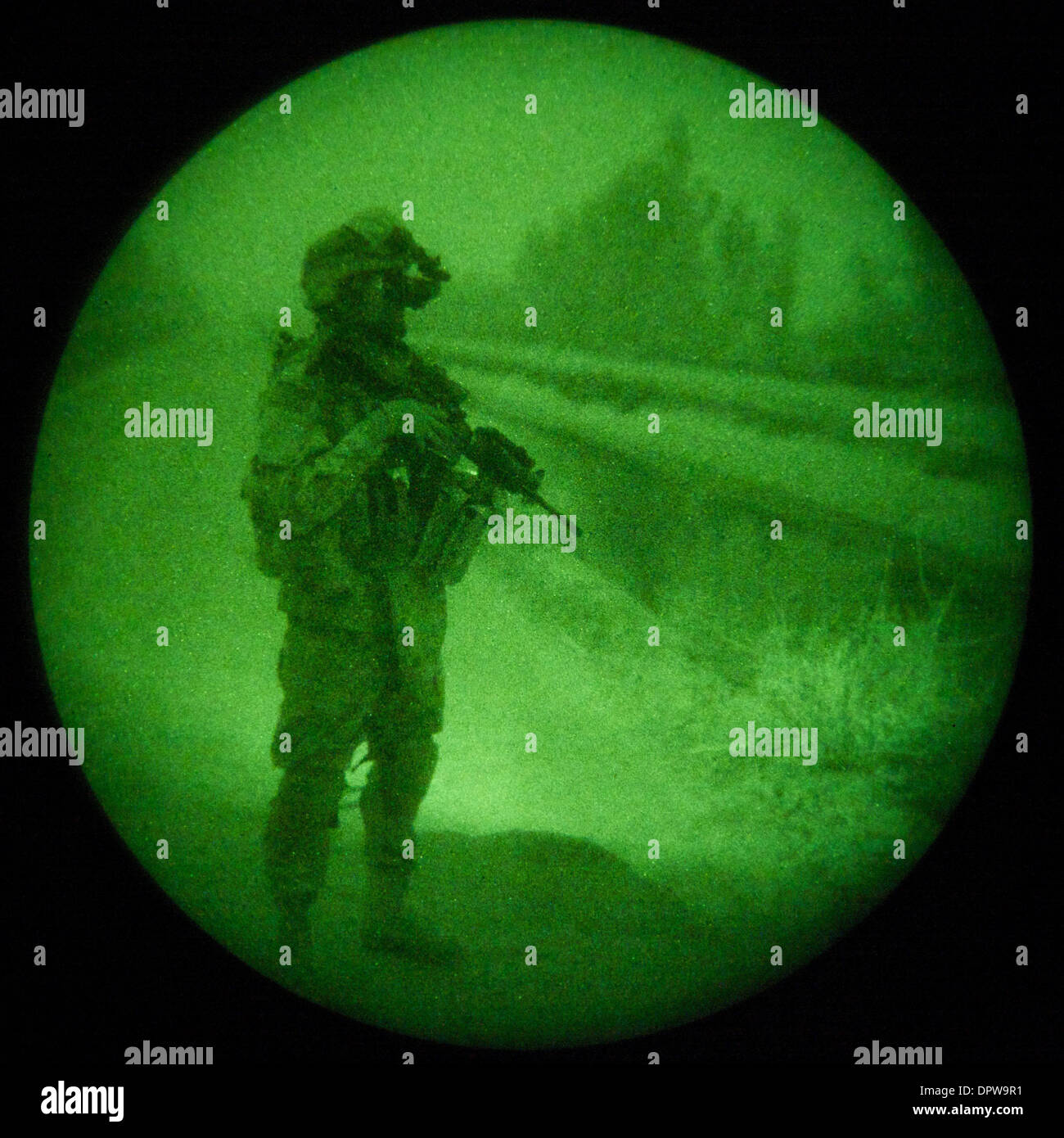 Mar 29, 2009 - Balad, Iraq - SSG SIMMONS from Comanche Troop, 3-4 CAV ...