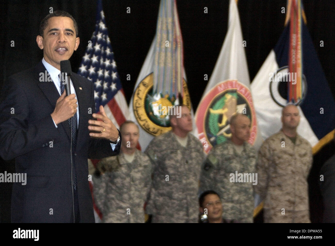 Apr 07, 2009 - Baghdad, Iraq - US President BARACK OBAMA meets military ...