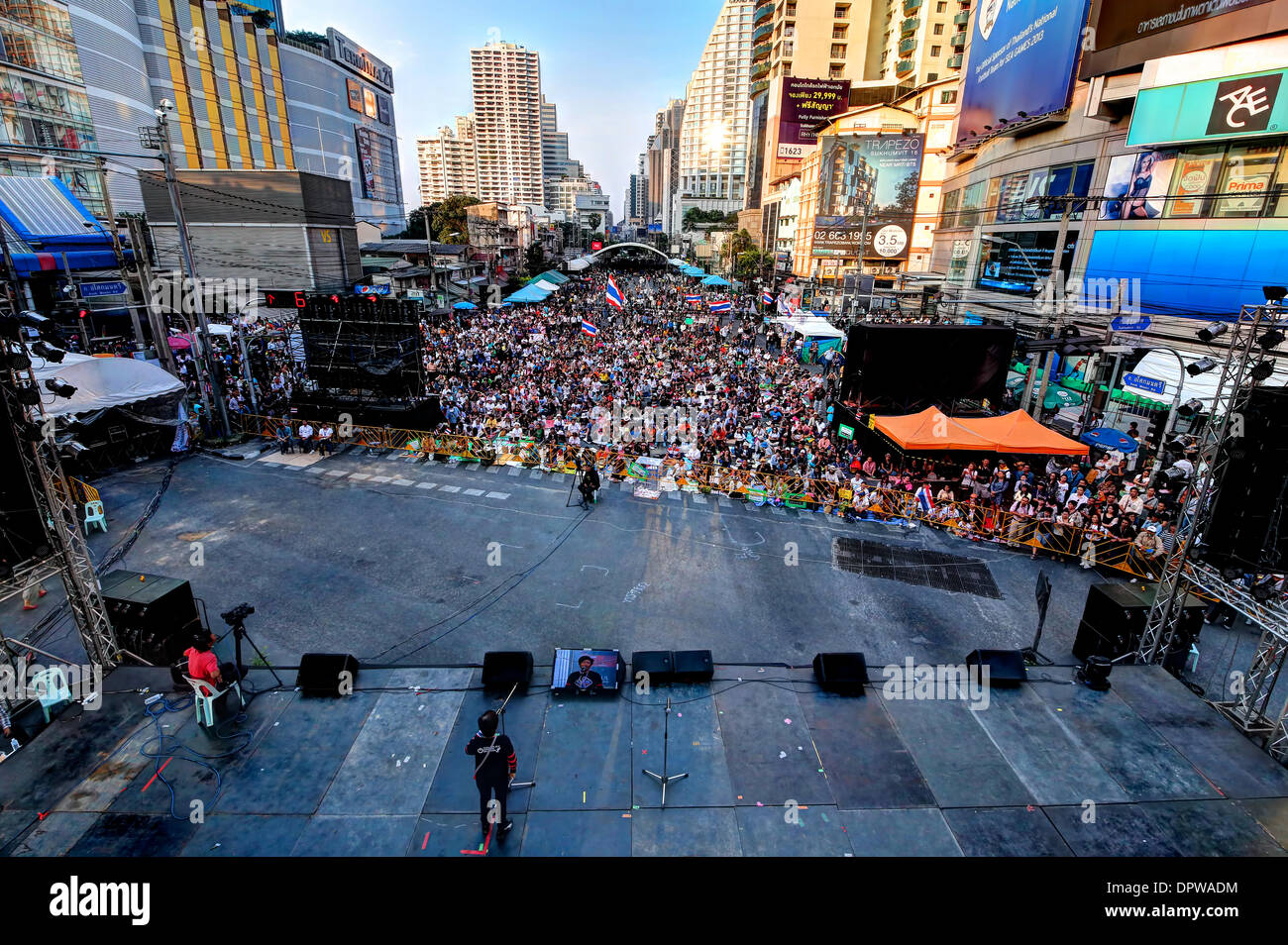 Asok bangkok hi-res stock photography and images - Alamy