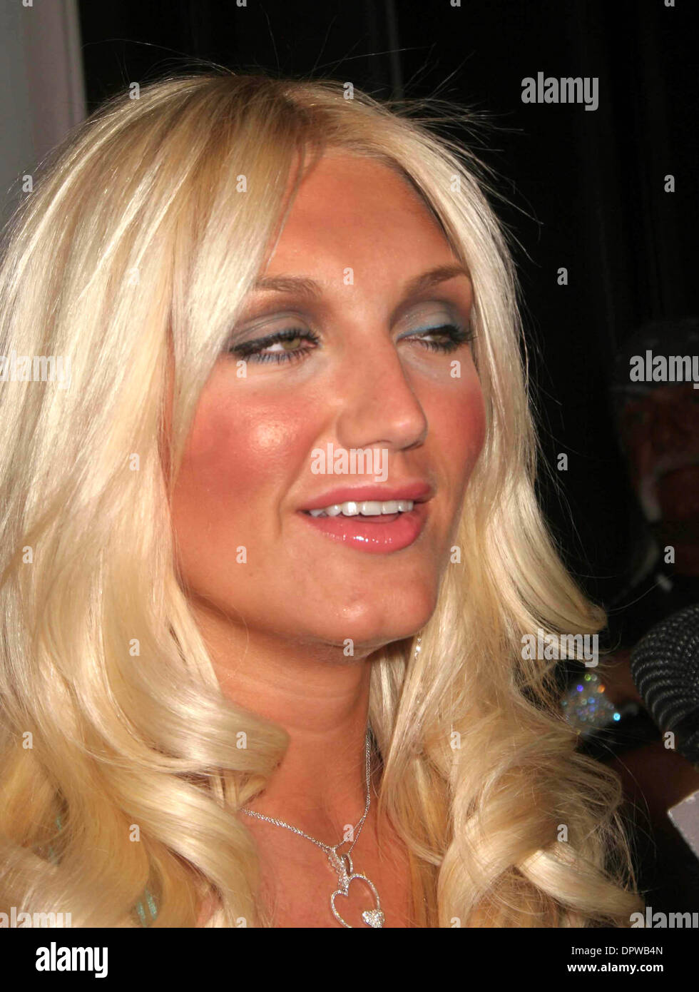 K61985EG.Brooke Hogan celebrates her 21st birthday at pure nightclub ...