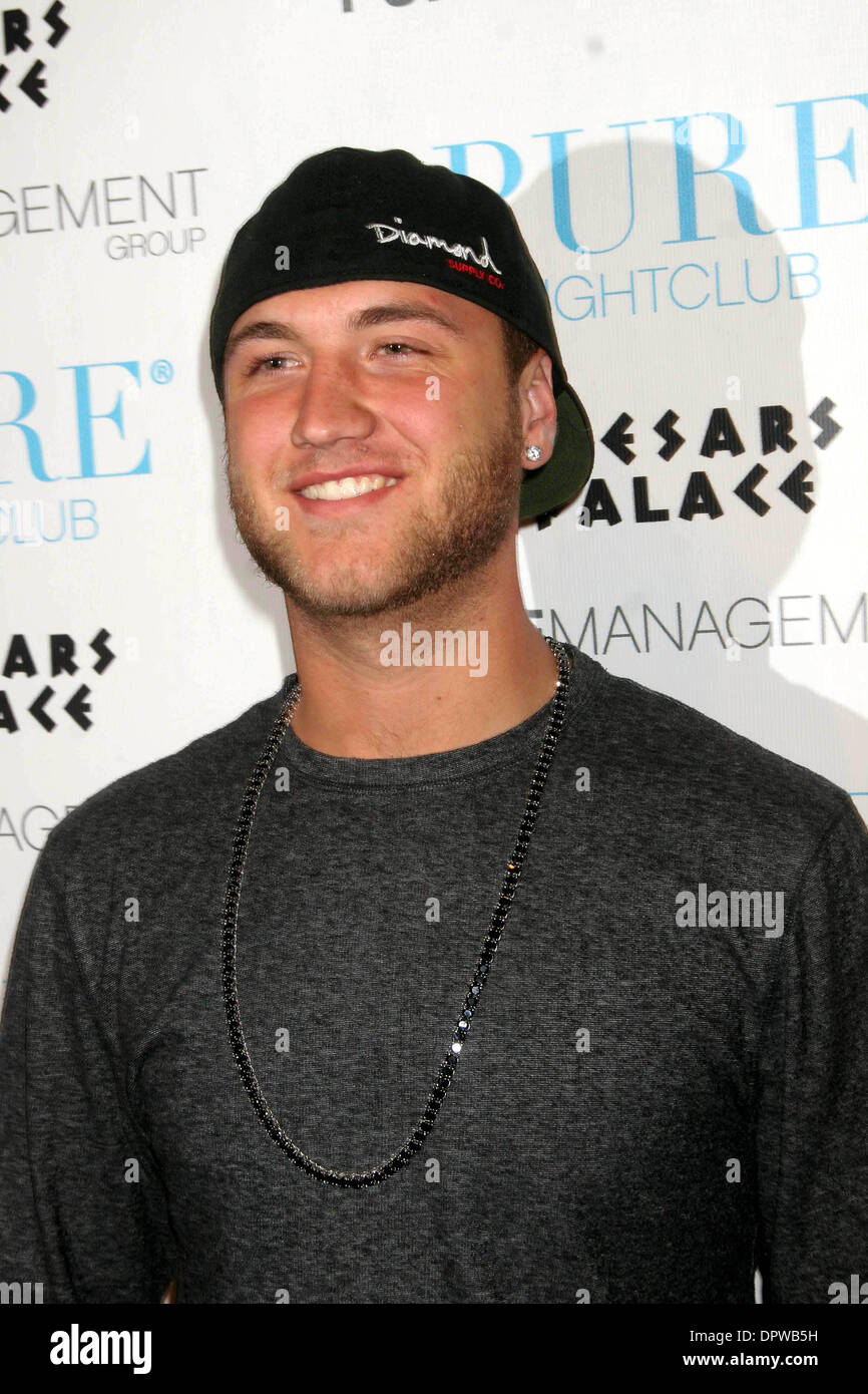 K61985EG.Brooke Hogan celebrates her 21st birthday at pure nightclub ...