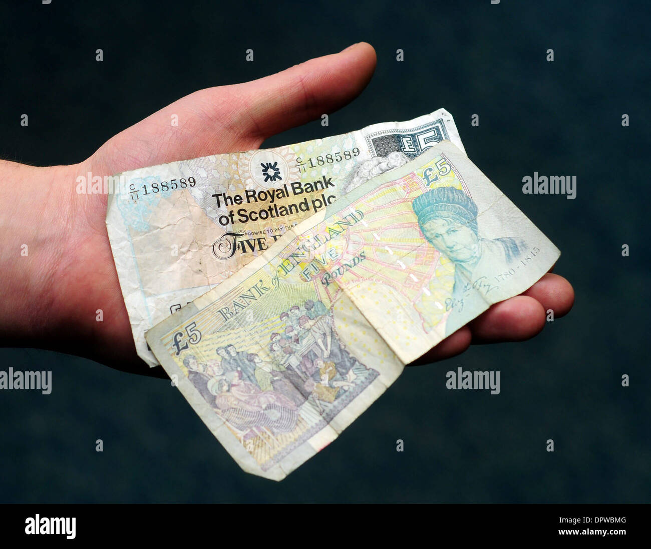 Scottish five pound note High Resolution Stock Photography and Images ...