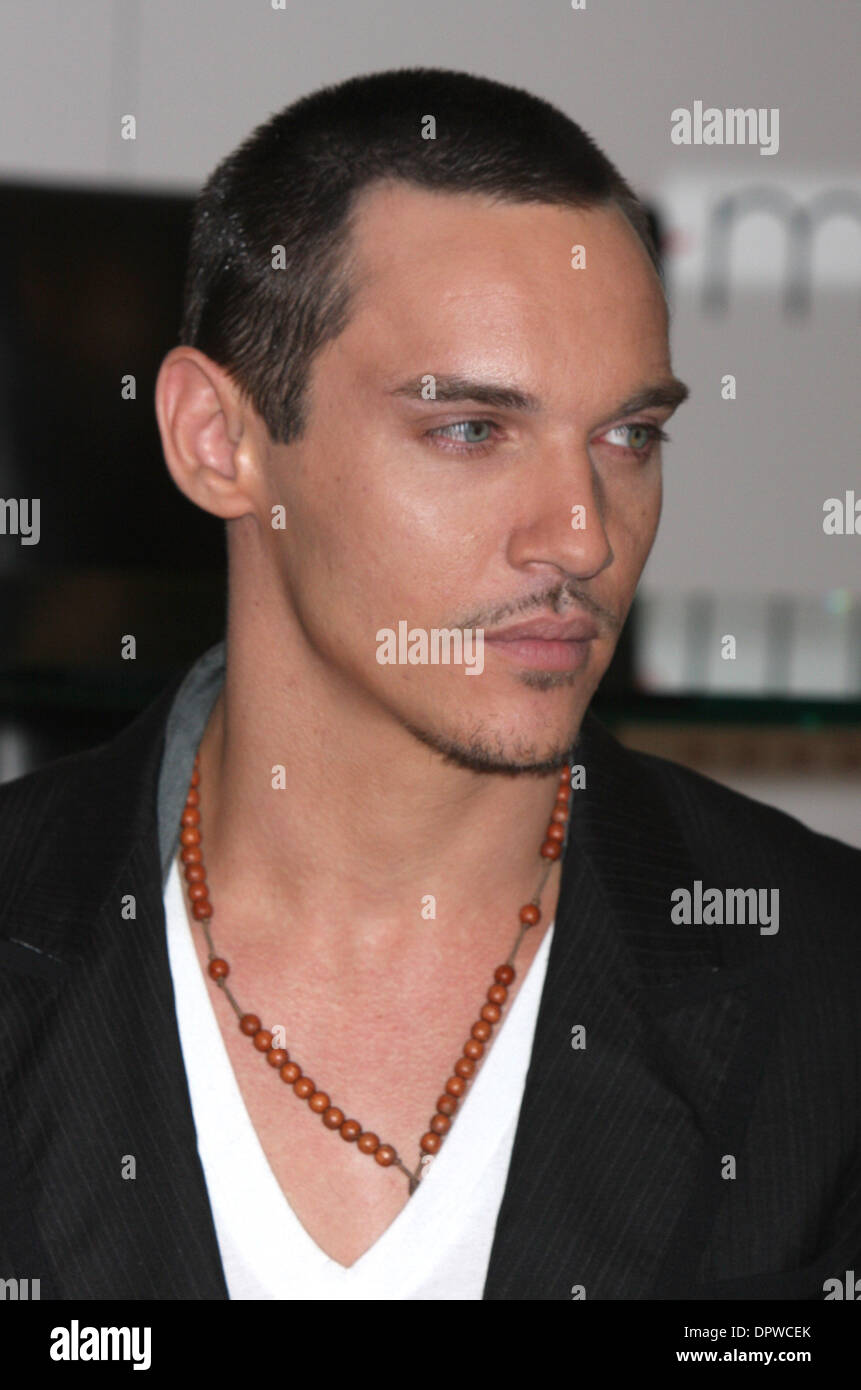 Jan 30, 2009 - New York, NY, USA - JONATHAN RHYS MEYERS Launches Hugh ...