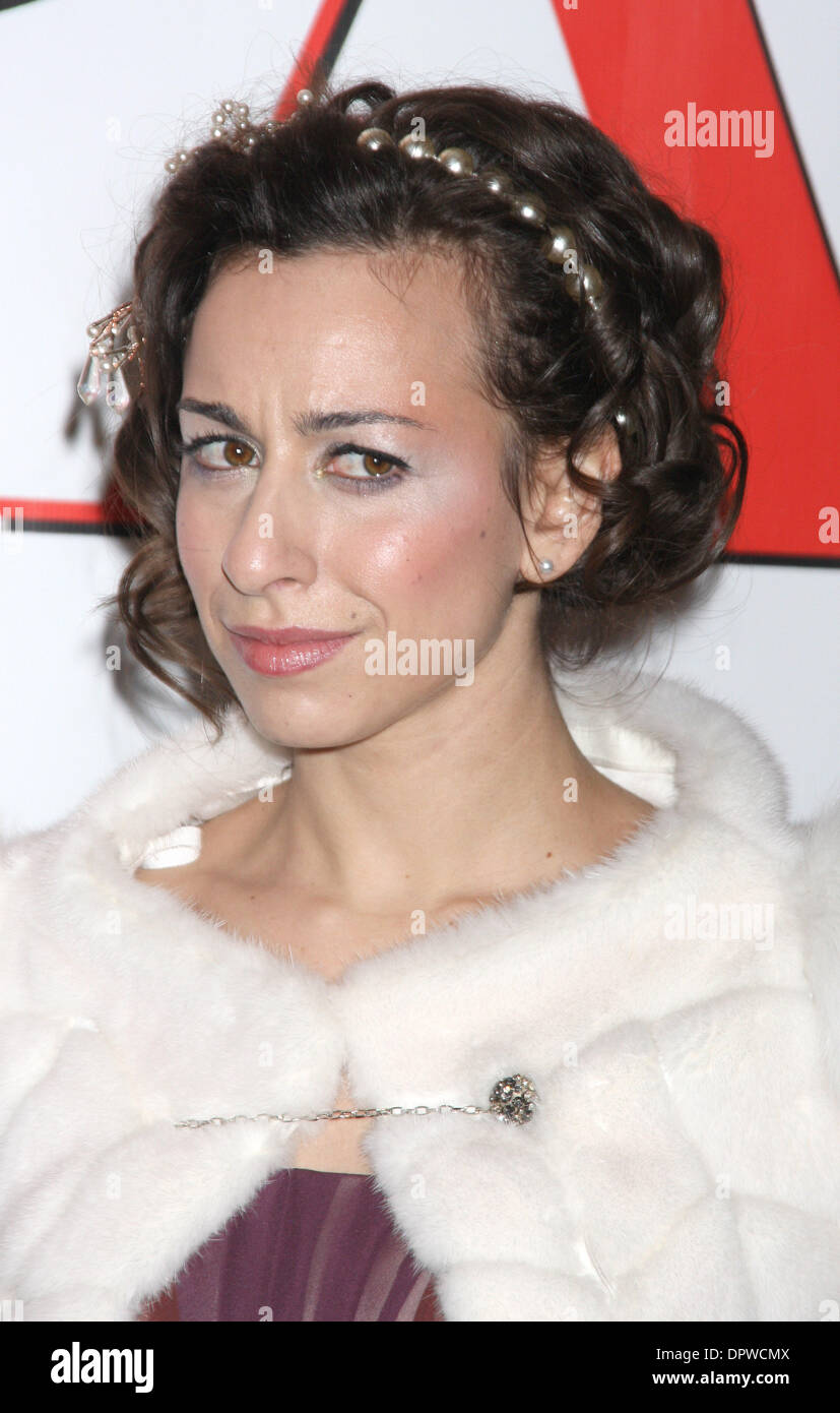 Dasha usmanova hi-res stock photography and images - Alamy