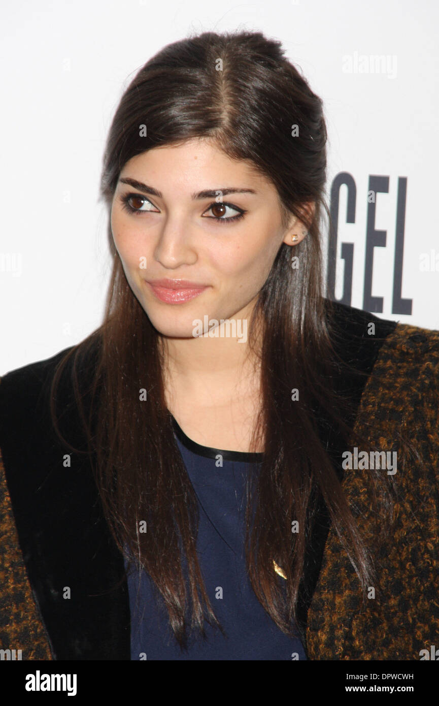 Amanda setton hi-res stock photography and images - Alamy