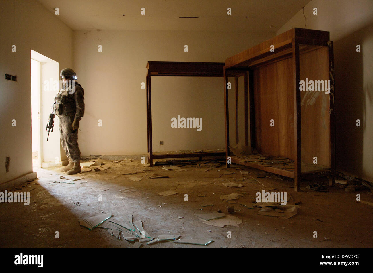 Babylonian army hi-res stock photography and images - Alamy