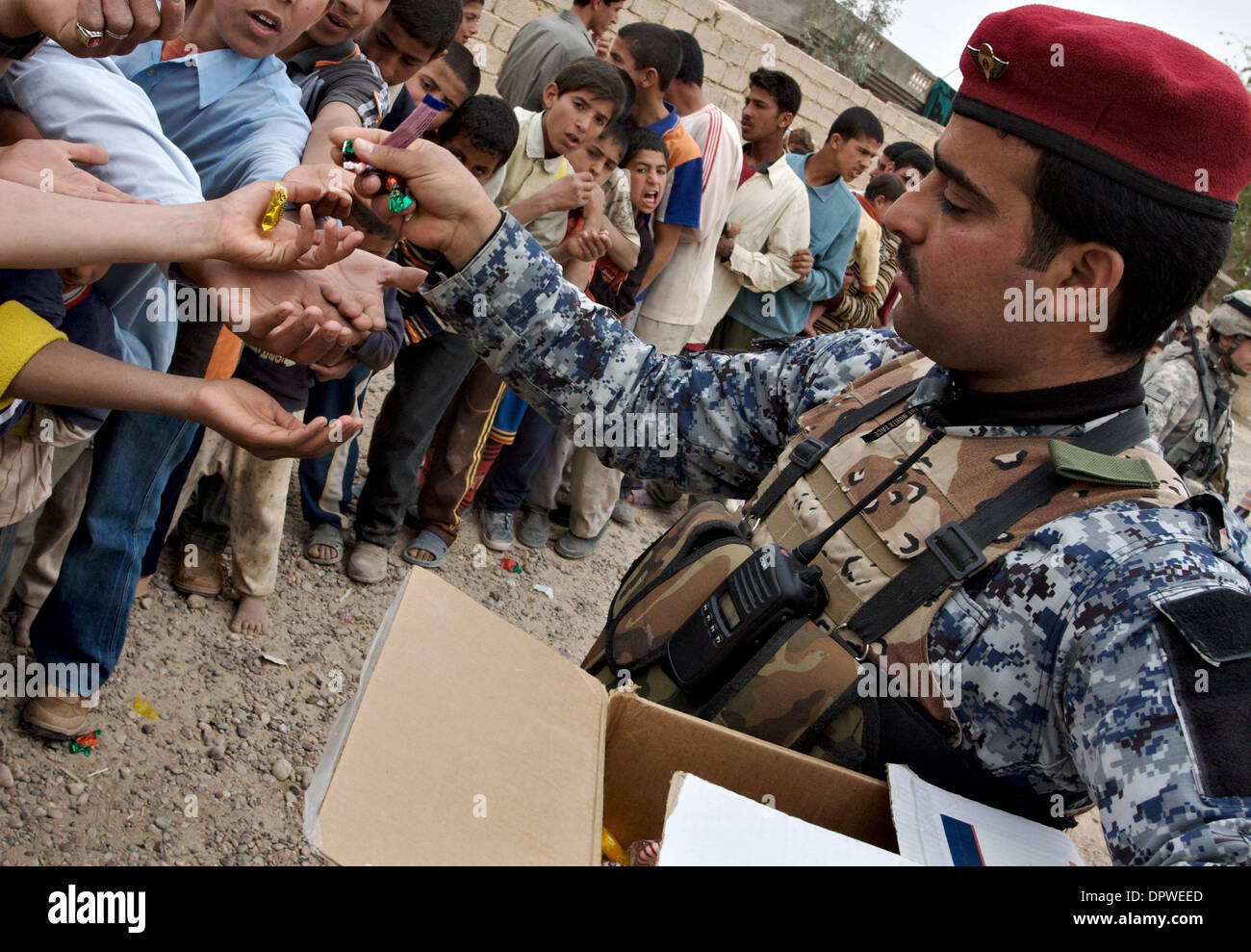 U s army humanitarian soldier hi-res stock photography and images - Alamy