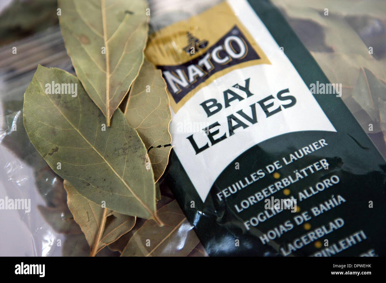 Bay leaves hi-res stock photography and images - Alamy