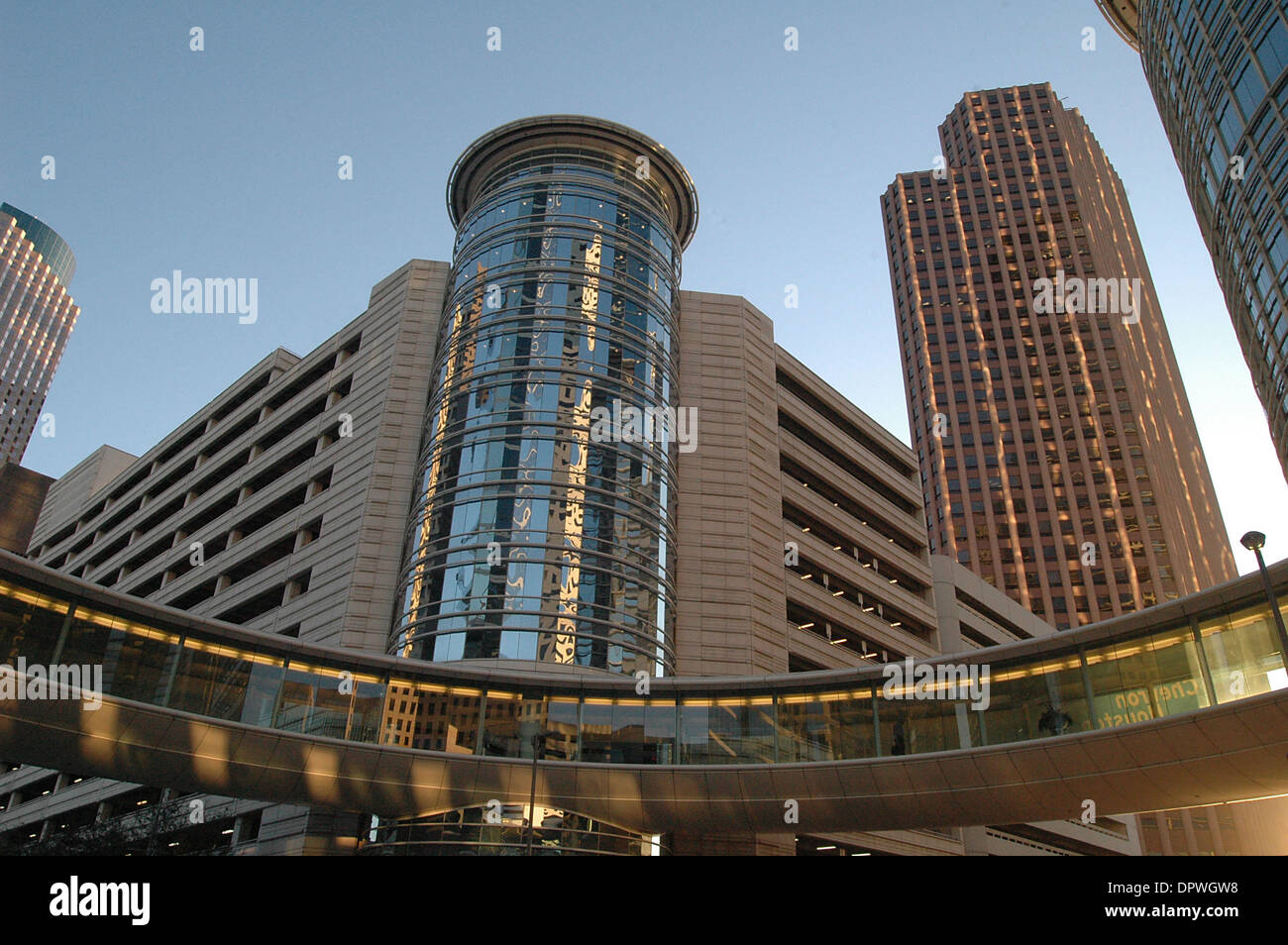 Enron corporation hi-res stock photography and images - Alamy