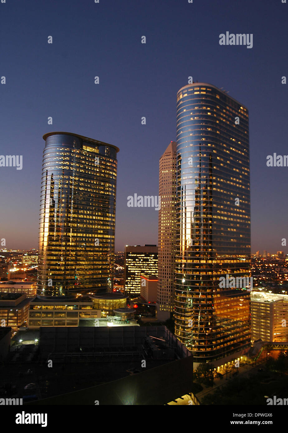 Enron hi-res stock photography and images - Alamy