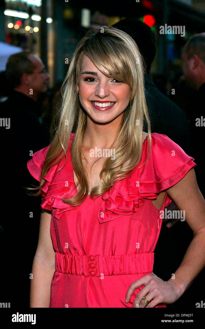 KATELYN TARVER.THE WORLD PREMIERE OF JONAS BROTHER THE 3D CONCERT ...