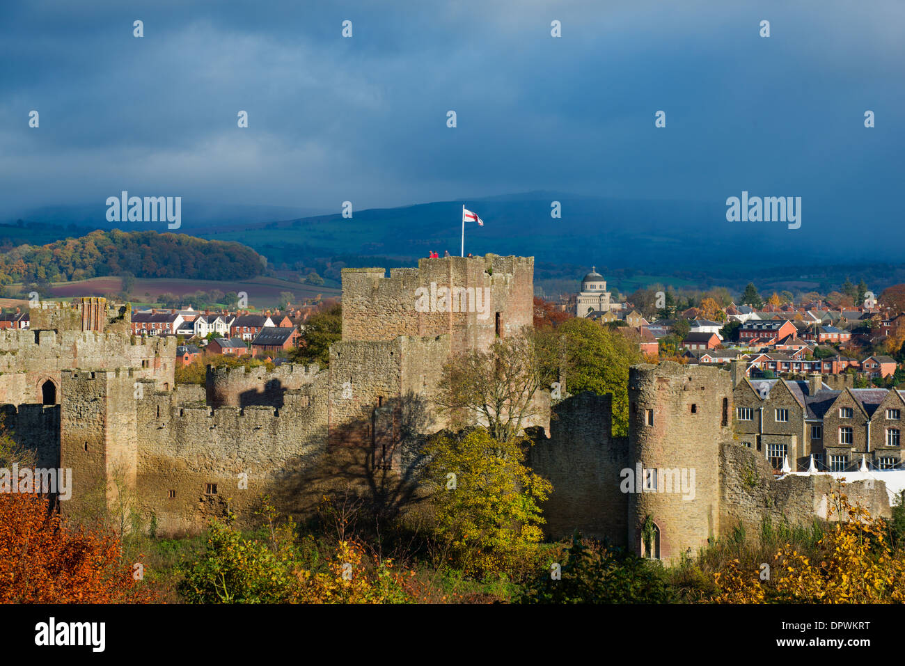 Ludlow castle hi-res stock photography and images - Alamy