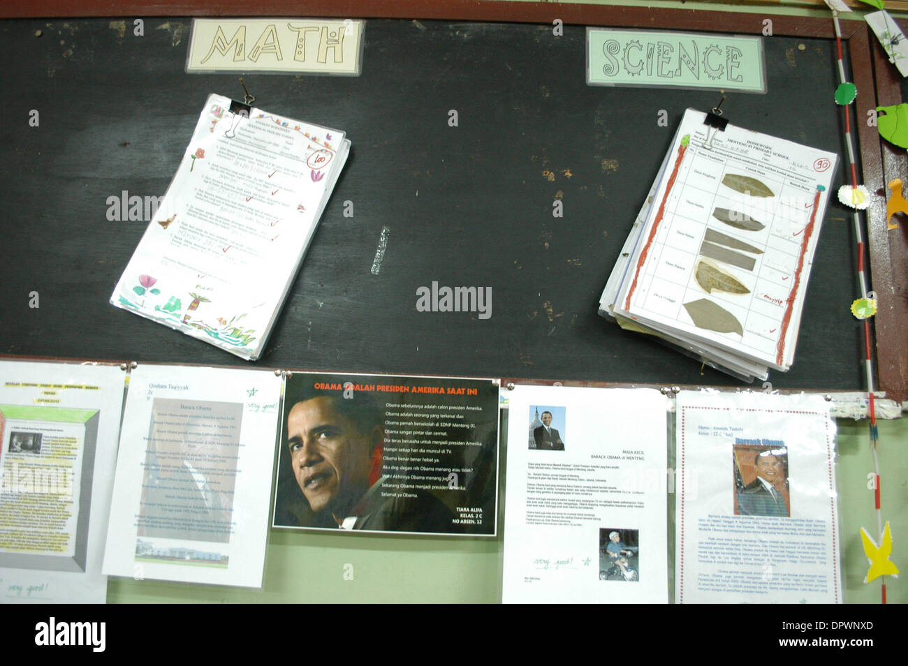 Jan 20, 2009 - Jakarta, Indonesia - A photo of Obama at the school ...