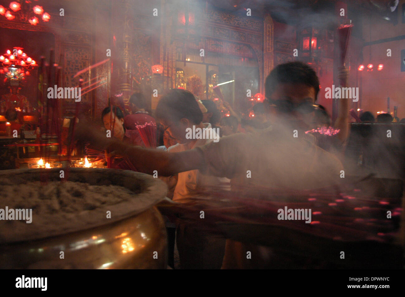 Jan 26, 2009 - Jakarta, Indonesia - Indonesian ethnic Chinese attend ...