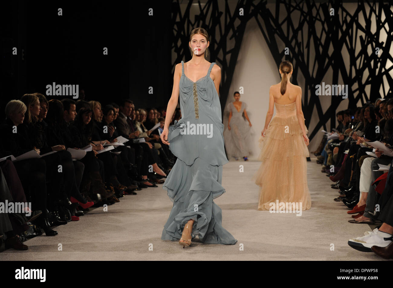 Feb 13, 2009 - New York, New York, USA - Models walk the runway in the ...