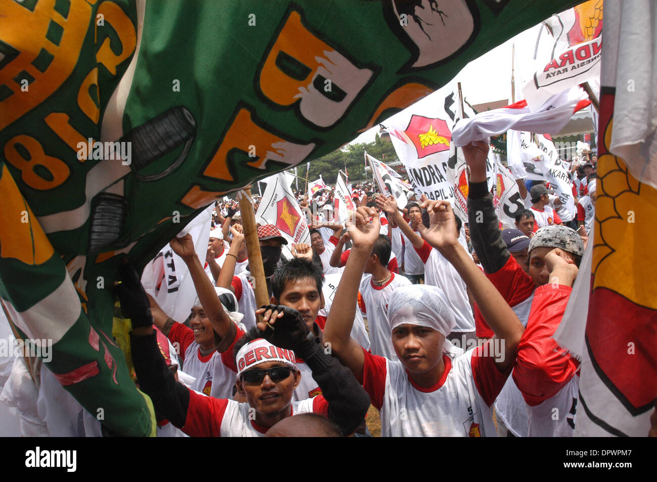 Mar 21, 2009 - Jakarta, Indonesia - Supporters of the Great Indonesia ...