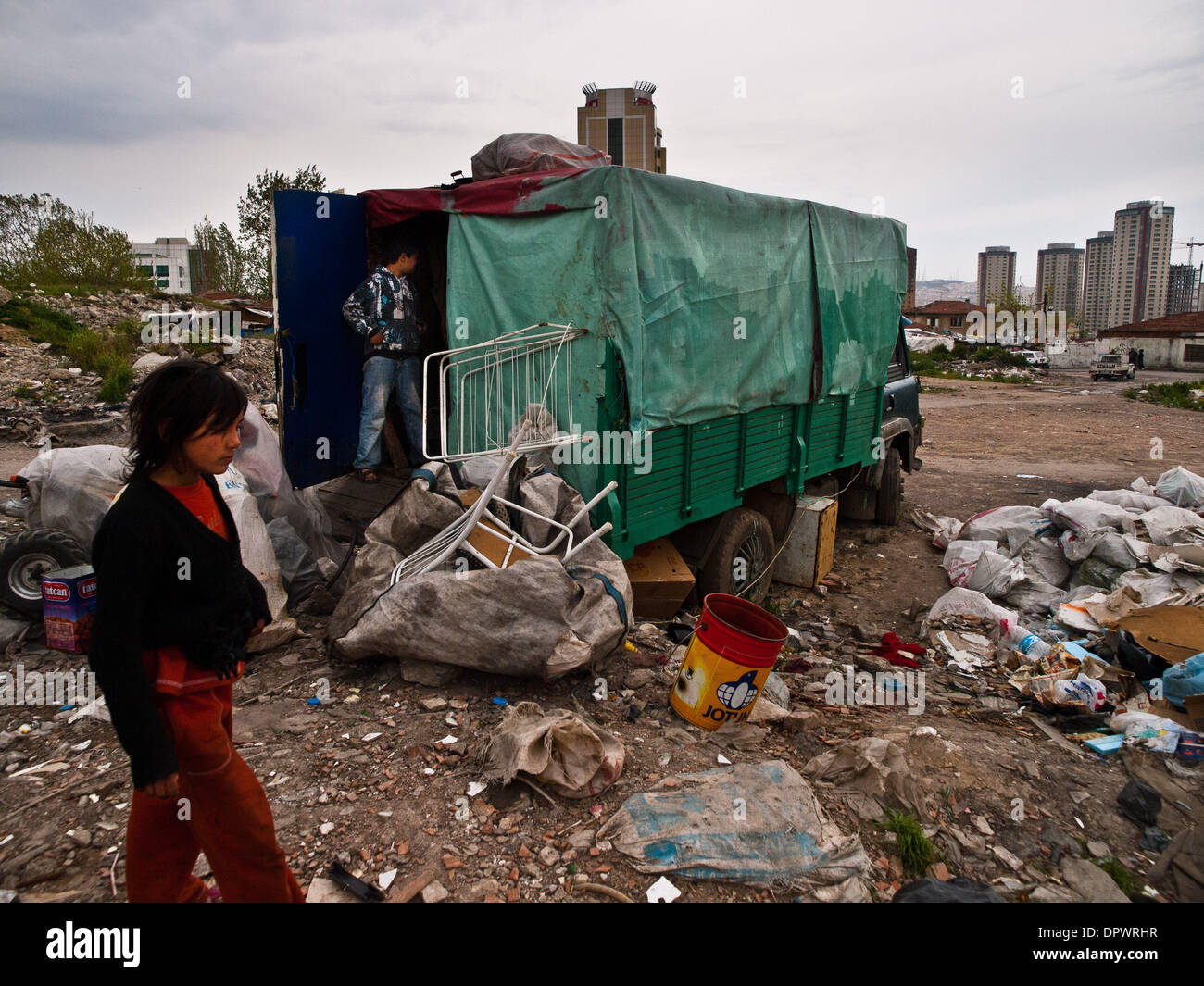Gypsy neighborhood hi-res stock photography and images - Alamy