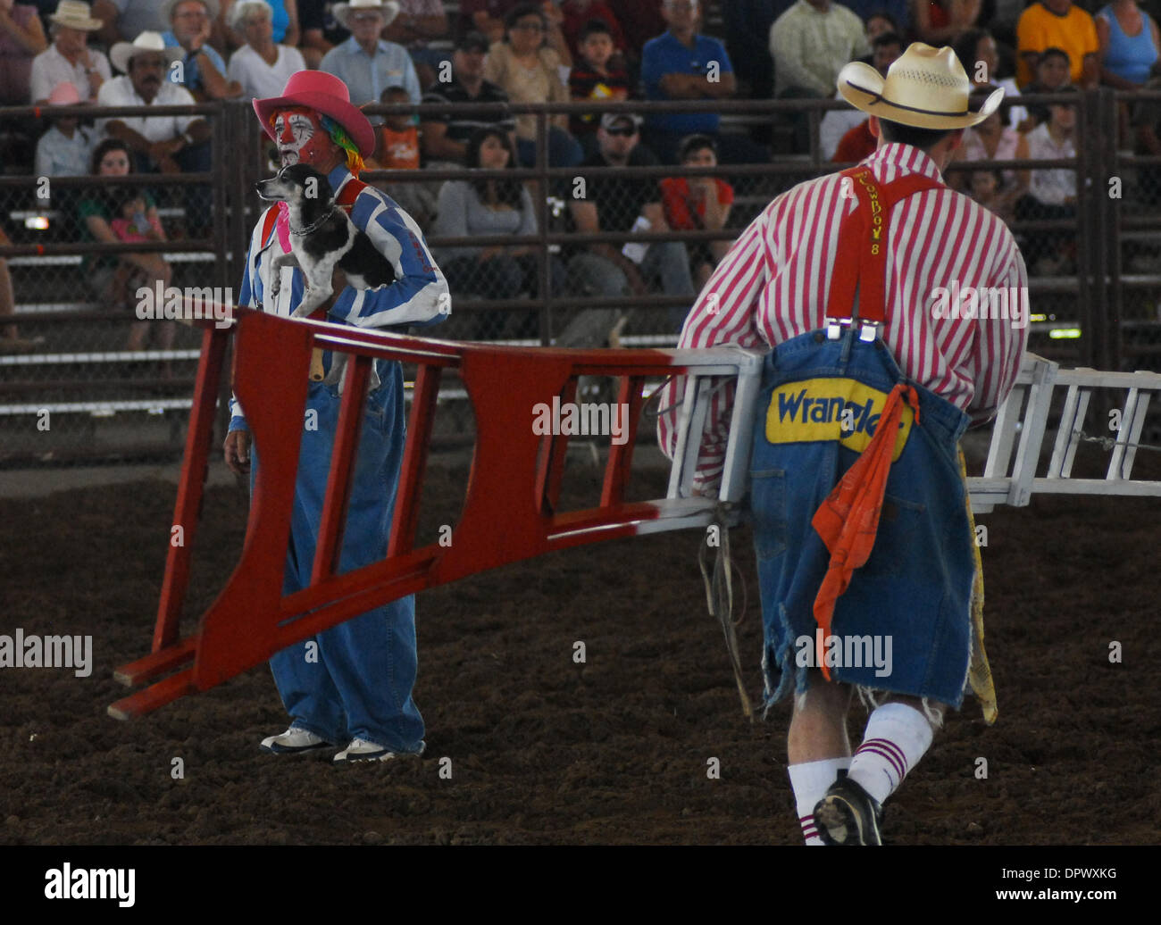 Rodeo clown costume hi-res stock photography and images - Alamy