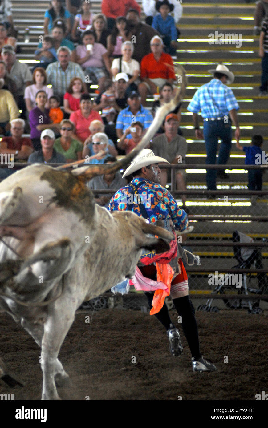 Rodeo clown costume hi-res stock photography and images - Alamy