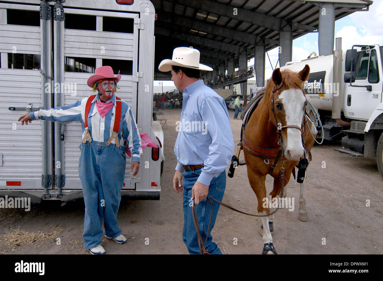 Rodeo clown costume hi-res stock photography and images - Alamy
